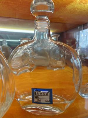 中国 空き 透明 500ml 700ml 750ml XO ブランデー ガラス ボトル 客のロゴが受け入れられます 販売のため
