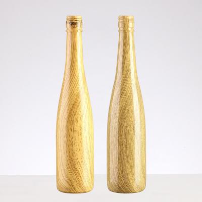 Cina Dimensioni personalizzate accettate 750ml/350ml Bottiglia di vetro a modello di legno per birra Acqua Champagne in vendita
