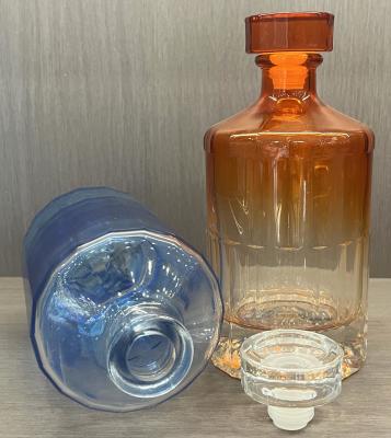 中国 ウィスキー ウォッカ ジン 500ml 容量 マウンテンデザイン スプレーキャップを含む 販売のため
