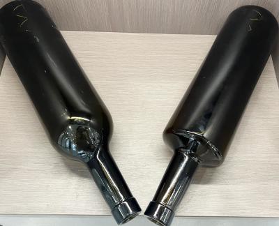 Cina Frutta rossa chiara Bordeaux Rotonda Bottiglie di vino da 750 ml con tappi di sughero Bevande industriali in vendita