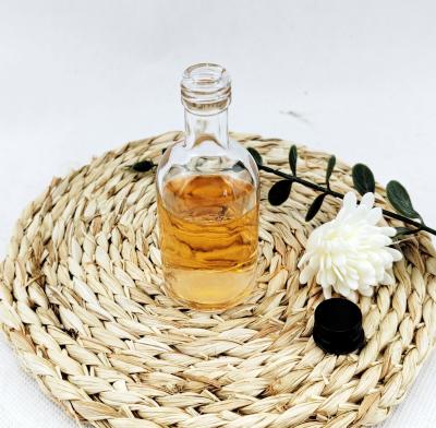 Cina Bello Mini Creativo Rotondo 50ml Vodka Whiskey Decanter con Gestione Superficiale Frost in vendita