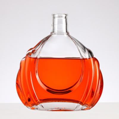 Cina 500 ml 750 ml Brandy XO Bottiglia di vino in vetro Colorata su misura OEM/ODM Accettabile in vendita