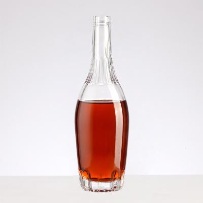 Cina Bottiglia di vetro per liquori a colori personalizzati da 500 ml con sughero per il campione fornito liberamente in vendita