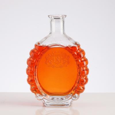 China 750 ml glazen fles voor whiskey aangepast extra flint lege fles Te koop