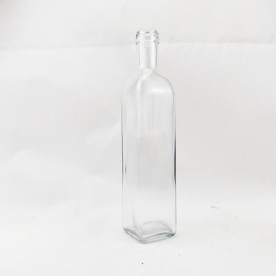 中国 ホットスタンピング 250ml 500ml 750ml ウイスキーのためのガラスボトル スクリューキャップ 透明な酒瓶 販売のため