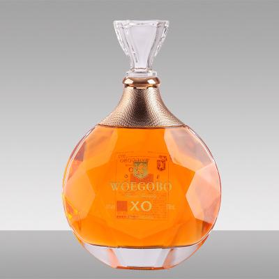 Cina Materiale del colletto Bottiglia di vetro 500 ml 700 ml Whisky Brandy per le esigenze specifiche dei clienti in vendita