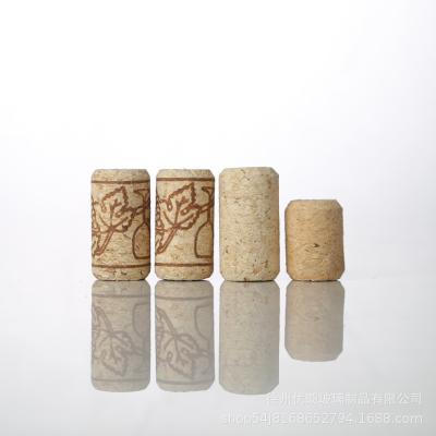 Cina Materiale del corpo Vetro Dimensioni personalizzate Bottiglie di vetro accettate per whisky e vino in vendita
