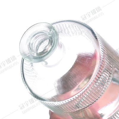 Cina Bottiglia in vetro con tappo spray 200 ml 250 ml 500 ml 700 ml 1000 ml per vino whisky brandy tequila gin in vendita