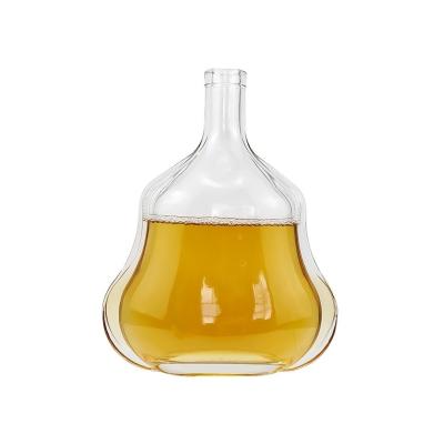Cina 1000ml Spiriti a forma di zucca Bottiglia in vetro di brandy con tappo chiaro e design unico in vendita