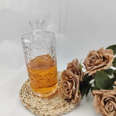 中国 スーパーフリントクリアグラス 塗装ウォッカボトル 750Ml カップ カラー サンプル用のカスタムカラー 販売のため