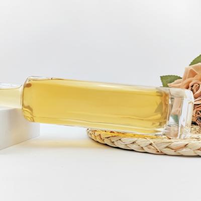 Cina Prodotti in vetro Bottiglia di vino rettangolare sottile con tappo di sughero 200ml 375ml 500ml 750ml in vendita