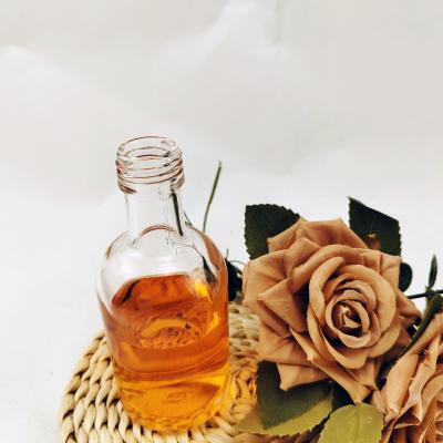 Cina Whisky Rum Gin Tequila Vodka Liquor Bottiglia di vetro 200ml 250ml 500ml con tappo a vite in vendita