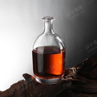 China Acceptable Customer's Logo Glass Products 500ml 750ml Empty Alcohol Bottle with Cork for sale