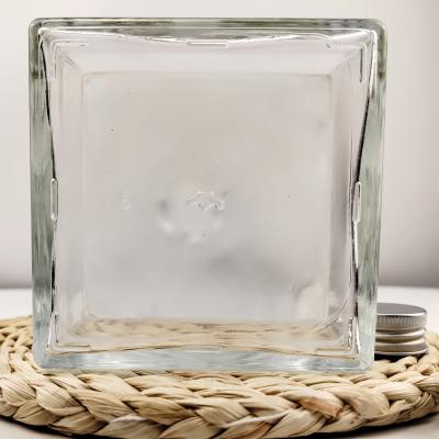 China Freely Collar Material Glass 550ml 750ml Whisky Empty Whiskey Bottle for Manufacture for sale