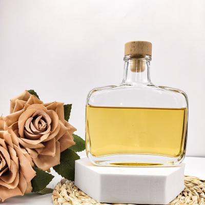 Cina Prodotti in vetro da 500 ml per bevande Oslo Liquor Gin Whisky Vodka Spirits Bottle in Oslo in vendita