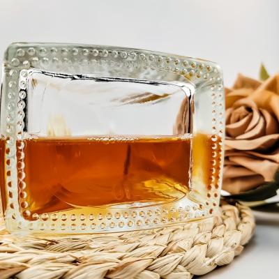 Cina Collare di vetro 750ml 500ml 375ml 200ml 100ml Vodka Spirit Gin Rum Bottiglia di vetro con sughero in vendita
