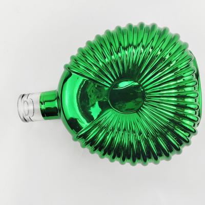 Cina Produttori Vetro 750 ml Whiskey Vodka Spiriti Bottiglie di vino con sughero OEM/ODM Benvenuto in vendita
