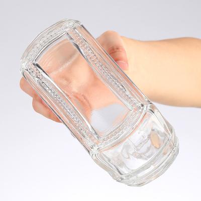 Cina 500 ml 750 ml bottiglia di vino di vetro per gin whisky rum vodka vino personalizzato OEM / ODM in vendita