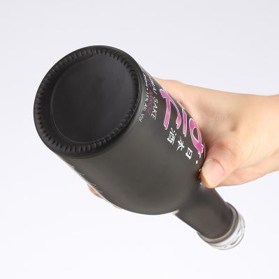 Cina Acceptabile Bottiglia di vetro con logo del cliente con stampa a spray nero opaco 500ml 750ml in vendita