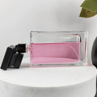 Cina Bottiglia di profumo a spruzzo in vetro trapezoidale da 30 ml con corpo in vetro ecologico e superiore in vendita
