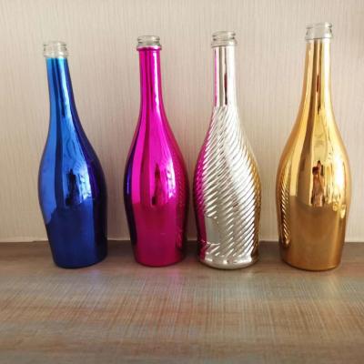 Cina Bottiglia vuota di 750 ml di vino rosso Bottiglia di liquore per bicchieri da bere Bicchieri di liquore imballaggio in vendita