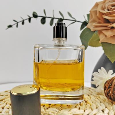 Cina Capacità 30 ml Bottiglie di vetro per profumi quadrati trasparenti con logo del cliente accettabile in vendita