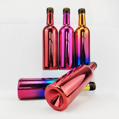 China Botellas de champán de colores personalizadas Botellas de vino de vidrio vacío de 500 ml con corcho personalizado en venta