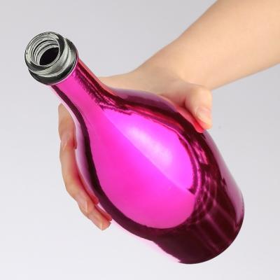 China Botella de 750 ml de champán de color personalizado Mini verde claro Botellas de vidrio de vino vacías pequeñas en venta