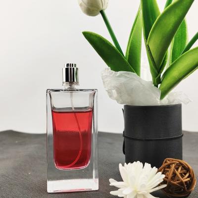 Cina Corpo di vetro Luxury Imballaggio personalizzato per bottiglia di profumo vuota riempiebile da 30 ml a 50 ml a 100 ml in vendita