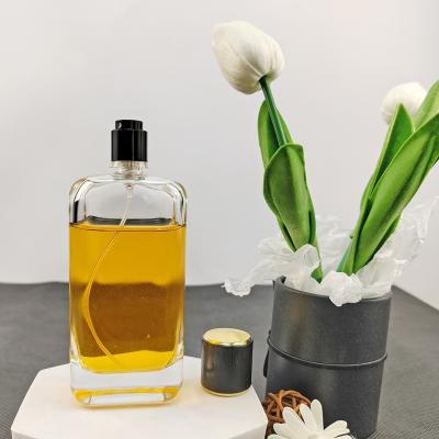 Cina Materiale di base Vetro 100ml Luxury Aroma Fragrance Perfume Bottle con logo personalizzato in vendita