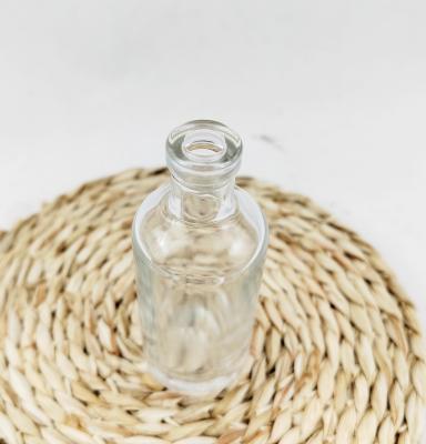 Cina Bottiglia di vetro per aromaterapia per prodotti domestici personalizzata di lusso Capacità 50 ml in vendita