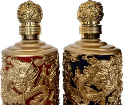 Cina Fornito liberamente copertura della bottiglia di vetro per le bottiglie di liquore set di bottiglie drago e fenice in vendita
