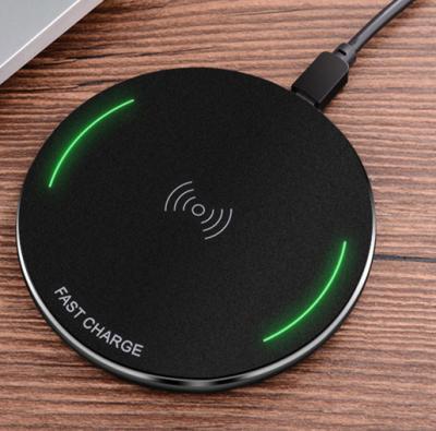 Cina Caricatore senza fili di Rosa/variopinto oro del telefono cellulare, cuscinetto di carico senza fili della tassa veloce di 10W max in vendita