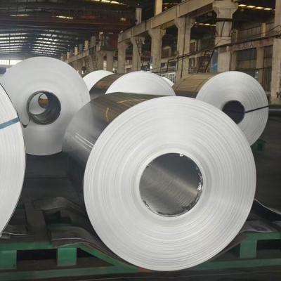 Cina Resistenza alla corrosione ASTM B209 3104 bobine di alluminio per lattine di bevande in vendita