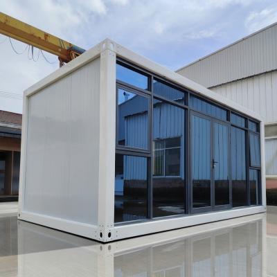 China Modular Prefabricated Steel Folding Container House Custom Glass Curtain Wall Easy Installation Waterproof Bedroom Kitchen for sale