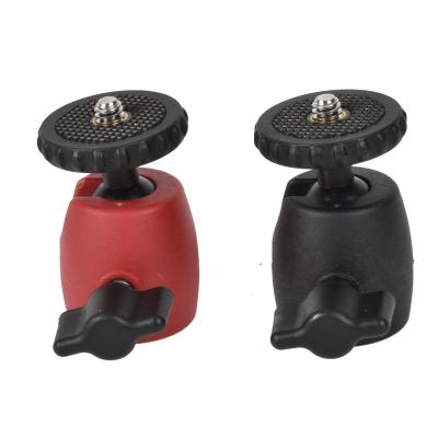 Cina Mini Ball Head Tripod Mount con la vite a 1/4 pollici una rotazione di 360 gradi in vendita