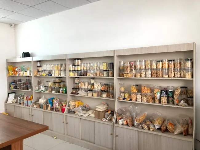 200-300 Kg/H Pallet Food Snack Extruder Processing Line Industrial Corn Puffs Cheese Ball Corn Snacks Making Machine