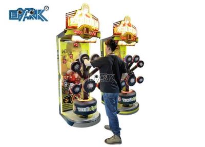 China Kung Fu Boxer Spuer Boxer-Sportenmuntstuk In werking gestelde Stempel die Arcade Amusement Game in dozen doen Te koop