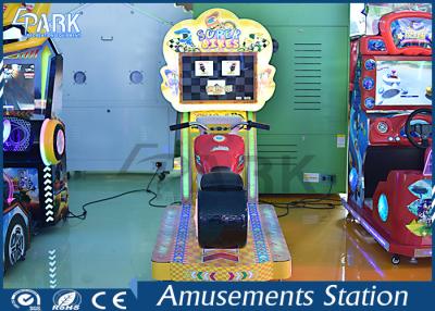 Cina la vista della macchina di videogioco di guida 50W 6 per il centro commerciale eccellente 17 traccia l'esposizione a 7 pollici in vendita