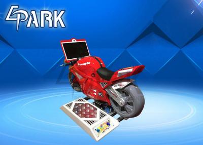 Cina giro del Kiddie 150W sui giochi online simultanei di Wifi della macchina 4 pazzi del gioco della vettura da corsa del motociclo in vendita