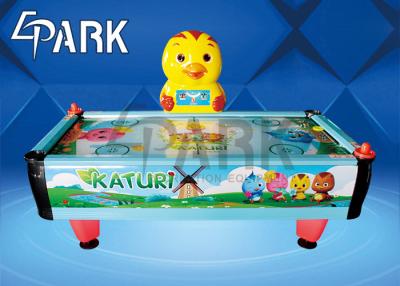 Cina Macchina sveglia del gioco di sport della squadra del pollo di Oprated della moneta in vendita
