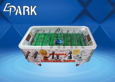 Cina Prodotti molli dell'interno del parco di divertimenti della macchina del gioco di divertimento della moneta del campo da giuoco della Tabella di calcio in vendita
