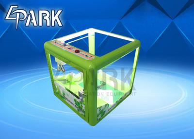 Cina Macchina cubica sveglia attraente del gioco della gru del bambino/mini macchina dell'artiglio del giocattolo in vendita