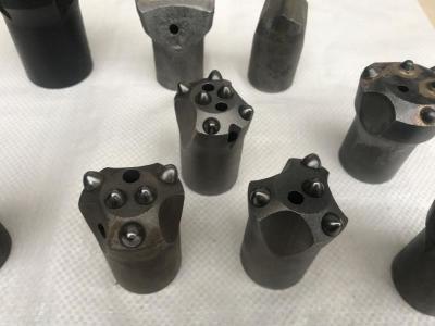 Cina 7 la roccia resistente all'uso affusolata del carburo di tungsteno del tagliente 34mm del bottone ha affusolato il tagliente in vendita