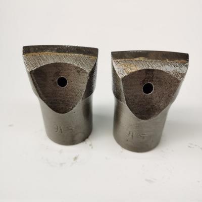 中国 採鉱の石の炭化物の穴あけ工具30mmの高速鋭いジャッキのハンマーの関係ののみビット 販売のため