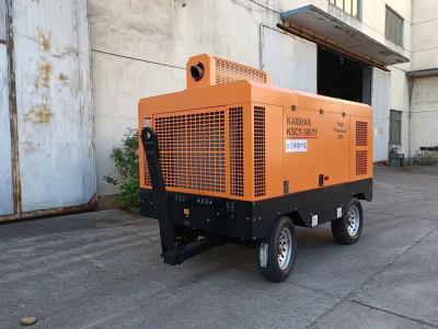 中国 580CFM 17棒採鉱産業のためのディーゼル携帯用ねじ空気圧縮機 販売のため