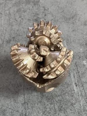 Cina 98 mm Tre coni di roccia a rulli per la trivellazione e l'estrazione di petrolio in vendita