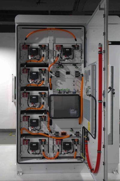 Quality Containerized Commercial Energy Storage System 200V - 850V With Smart Air for sale