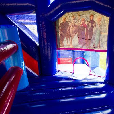 China Inflatable Frozen Bouncy Castle Frozen Castle Bounce House For Party Rentals for sale