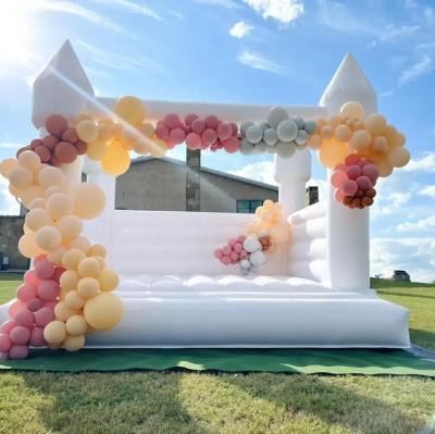 China 13x13 Hot sale commerciale PVC soffiare casa gonfiabile bianco rimbalzo castello salto per bambini buttafuori matrimonio for sale